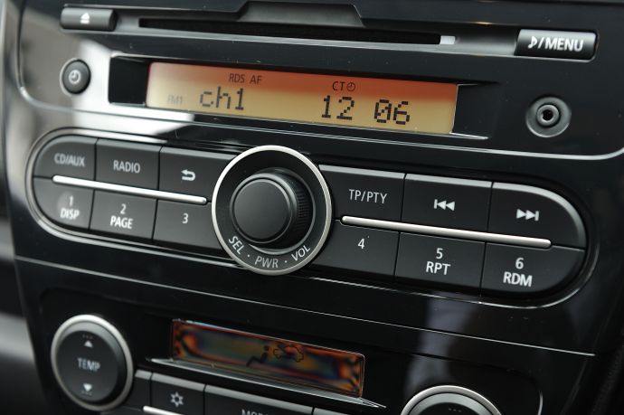 Mitsubishi Mirage technical specifications and fuel economy